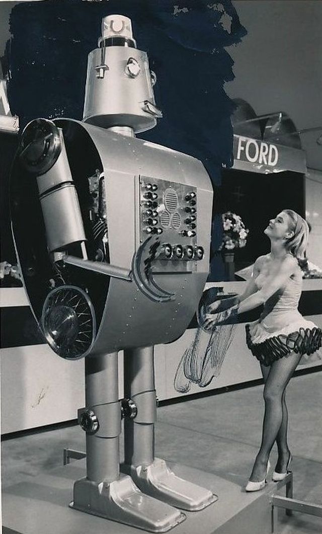 1964 - "Freddie Ford" Promotional Robot - (American) - cyberneticzoo.com